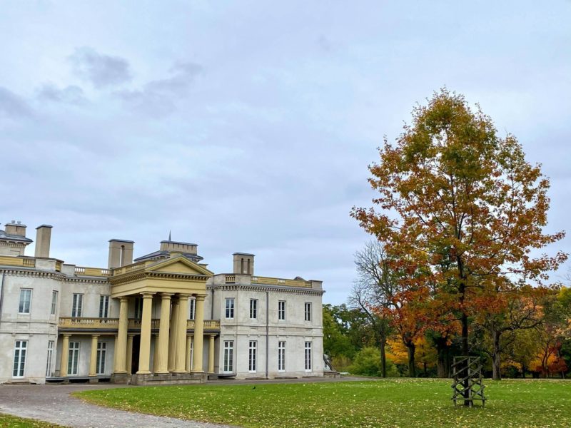 Dundurn Castle Historic Tours | In Search of Sarah