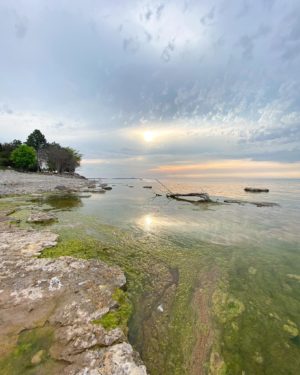 The Best Beaches in Niagara to Visit this Summer! | In Search of Sarah