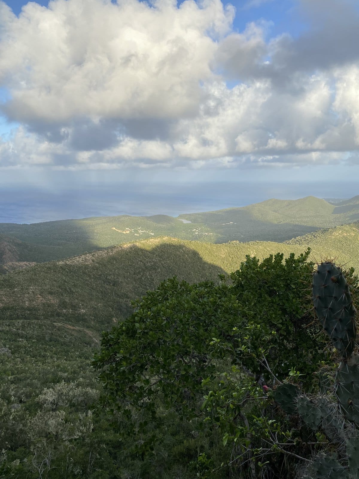 The Complete Guide to Hiking Mount Christoffel in Curaçao