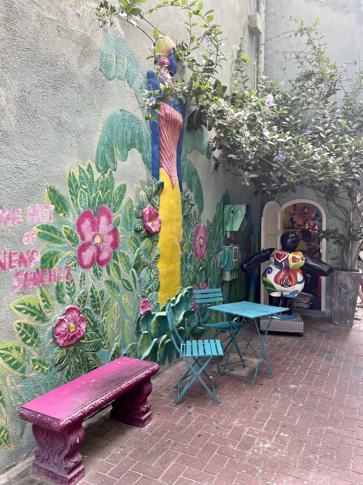 Unmissable Spots to See Street Art in Curaçao!